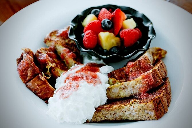 Whale Watching and Sunrise Breakfast Cruise in Honolulu - Price and Value
