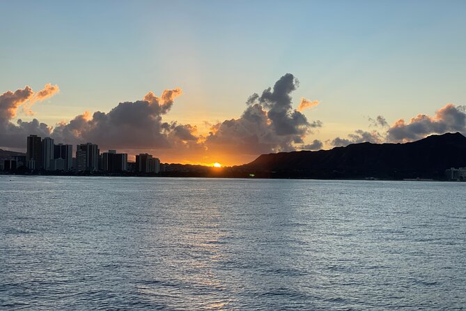 Whale Watching and Sunrise Breakfast Cruise in Honolulu - The Sum Up