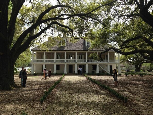 Whitney Plantation Tour with Transportation from New Orleans - Key Points