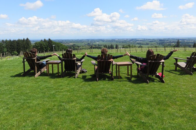 Willamette Valley Boutique Winery Tour with Lunch - FAQ