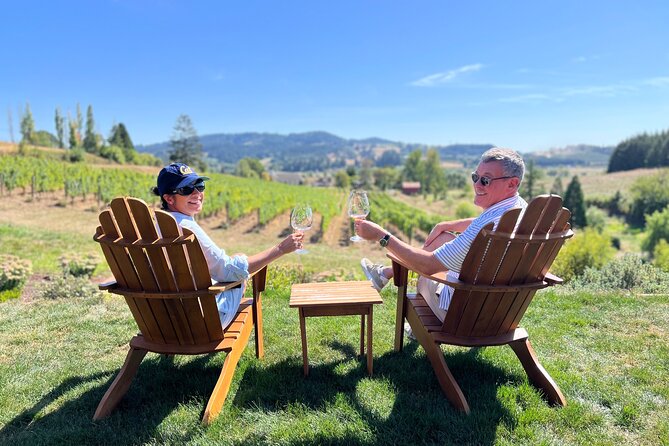 Willamette Wine Tour from Newberg (Tasting Fees Included) - The Town of Dundee and the Final Stretch
