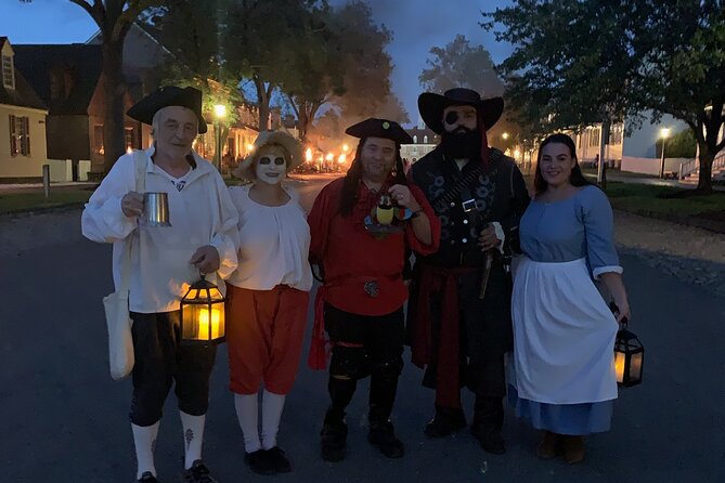 Williamsburg Ghosts, Witches and Pirates Tour - What is the Williamsburg Ghosts, Witches and Pirates Tour?