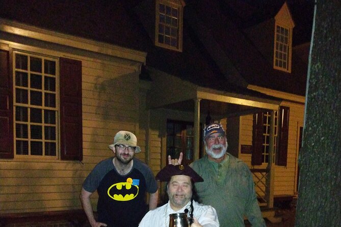 Williamsburg Ghosts, Witches and Pirates Tour - Practical tips for visitors