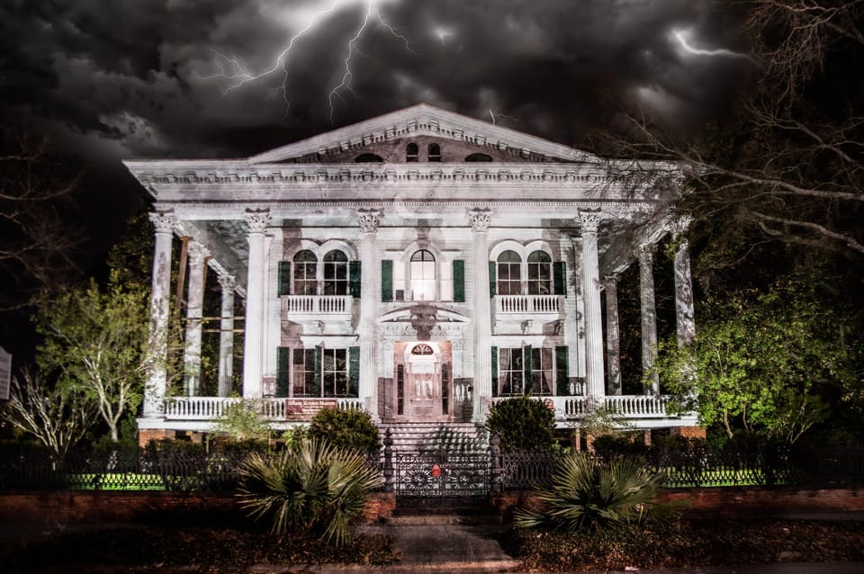 Wilmington: Ghosts of the Port City Haunted Walking Tour - Key Points