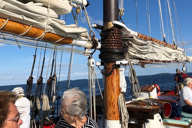 Windjammer Classic Day Sail from Camden, Maine - Practical Tips for Your Sail