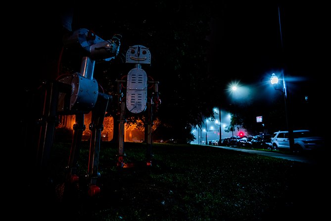 Windy City Ghosts: Hauntings of Chicago Walking Tour - Exploring the Itinerary: What to Expect from Each Spot