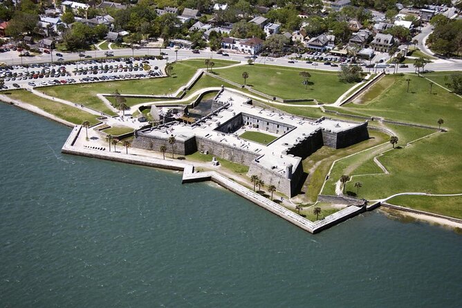 Wine & Dine Tour (St. Augustine) - The Vehicle and Group Size