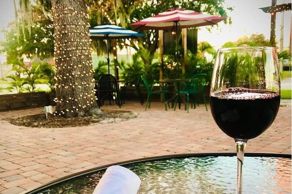 Winter Haven: Chef's Table and Wine Tasting Tour - Key Points