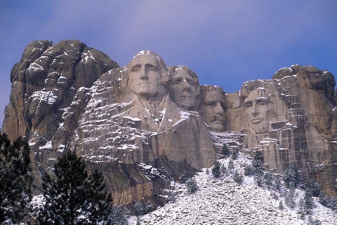 Winter Yellowstone, Grand Teton, and Mount Rushmore 7-day Tour - Who Should Consider This Tour?