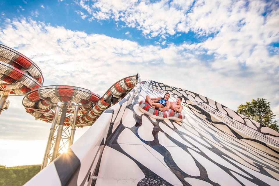 Wisconsin Dells: Noah's Ark Water Park Entry Ticket - Key Points
