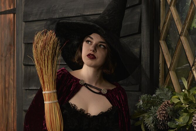 Witch Costume Photo Shoot - Olde Salem Village theatrical set - Practical Details and Tips