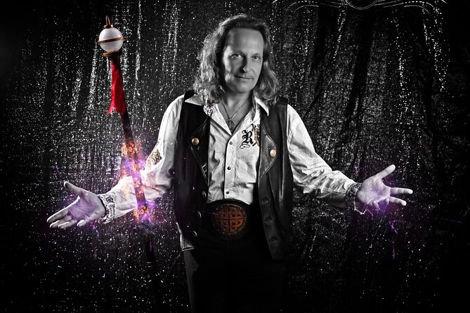 Witches and Warlocks Show at Las Vegas Magic Theater - A Deep Dive into the Witches and Warlocks Show Experience