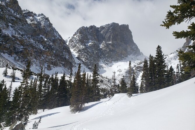 Women's Snowshoeing Emerald Lake Rocky Mountain National Park - An Honest Look at the Snowshoeing Experience