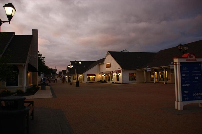 Woodbury Common Premium Outlet Shopping Private Day Trip by Limousine from NYC - Discovering the Private Day Trip to Woodbury Common Premium Outlets from NYC