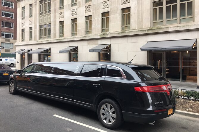 Woodbury Common Premium Outlet Shopping Private Day Trip by Limousine from NYC - FAQ