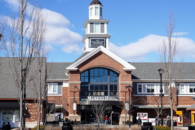 Woodbury Common Premium Outlets Shopping Tour from Midtown - Detailed Breakdown of the Itinerary