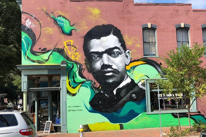 Would I Lie To You? Mural Walks - Authenticity and Community Connection
