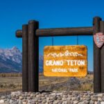 Yellowstone Grand Teton & Jackson Hole 5-day Fully Guided Tour - Transportation and Logistics: What to Expect