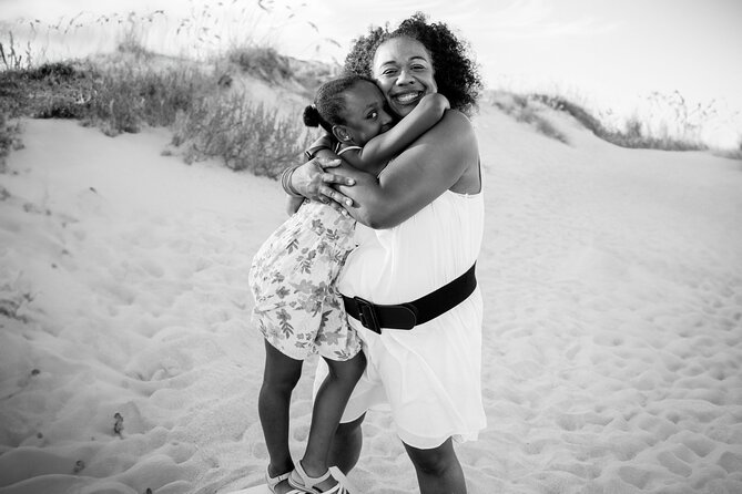 Your Unforgettable Candid Family Photos at the beach - What to Expect During the Tour