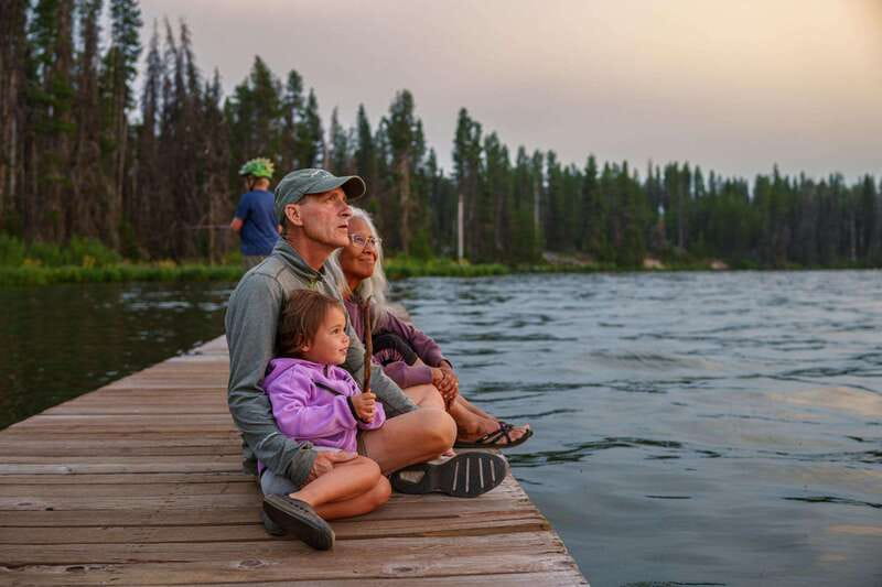 Yukon Escapade: Lakes, Wilderness, and Hidden Gems - Key Points