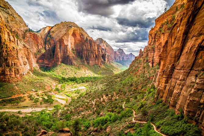 Zion National Park Day Trip from Las Vegas - The Experience: Breaking Down the Day