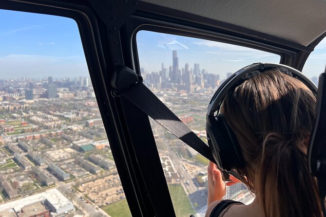 Chicago Helicopter 10-Minute Tour for up to Three Passengers - What’s Included and Practicalities