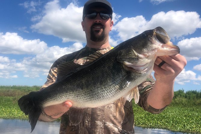 Orlando Bass Fishing Guide near iDrive - Exploring the Butler Chain of Lakes