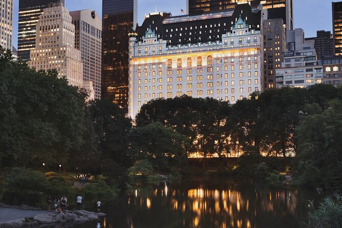 Private Sex and The City Tour in New York with Movie Scenes from famous TV show - The Full Experience: What to Expect from the Tour
