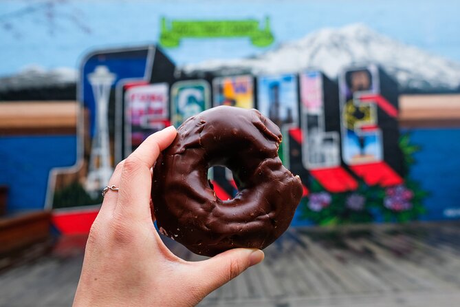 Seattle Holiday Donut Adventure & Walking Food Tour - Introducing the Seattle Holiday Donut Adventure & Walking Food Tour