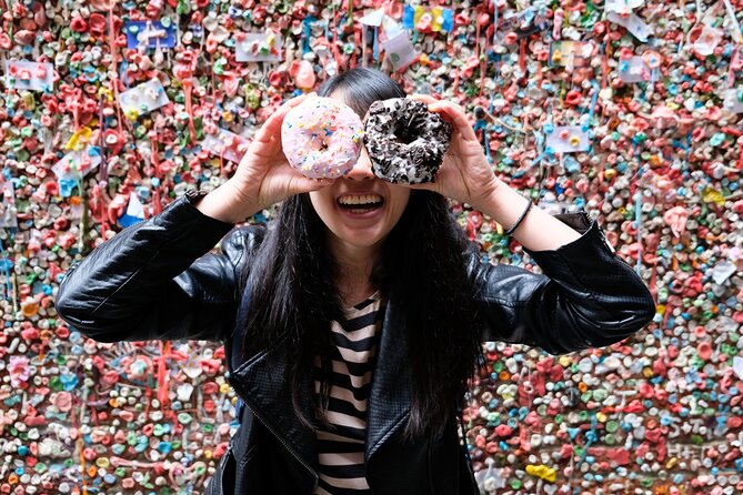 Seattle Holiday Donut Adventure & Walking Food Tour - Analyzing the Price and Overall Value