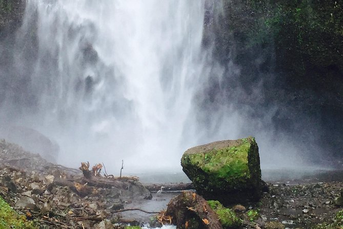Small Group: Columbia River Gorge Waterfalls Tour from Portland - Key Points