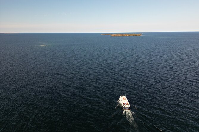 Strawberry Islands Scenic Boat Tour and Historic Cottage Row - An In-Depth Look at the Tour Experience