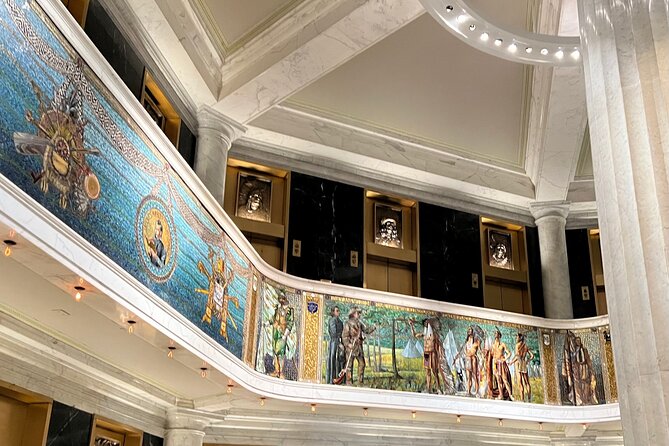Walking Tour: Historic Chicago Pubs in River North and the Loop - Authentic Experiences and Tips